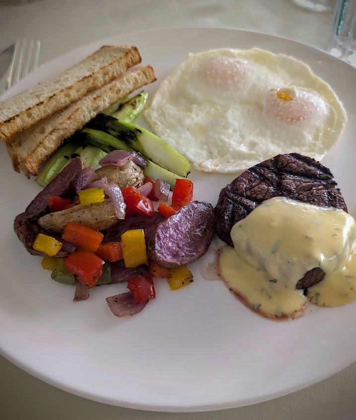 Polo Lounge Restaurant Menu | Fine Dining at The Beverly Hills Hotel